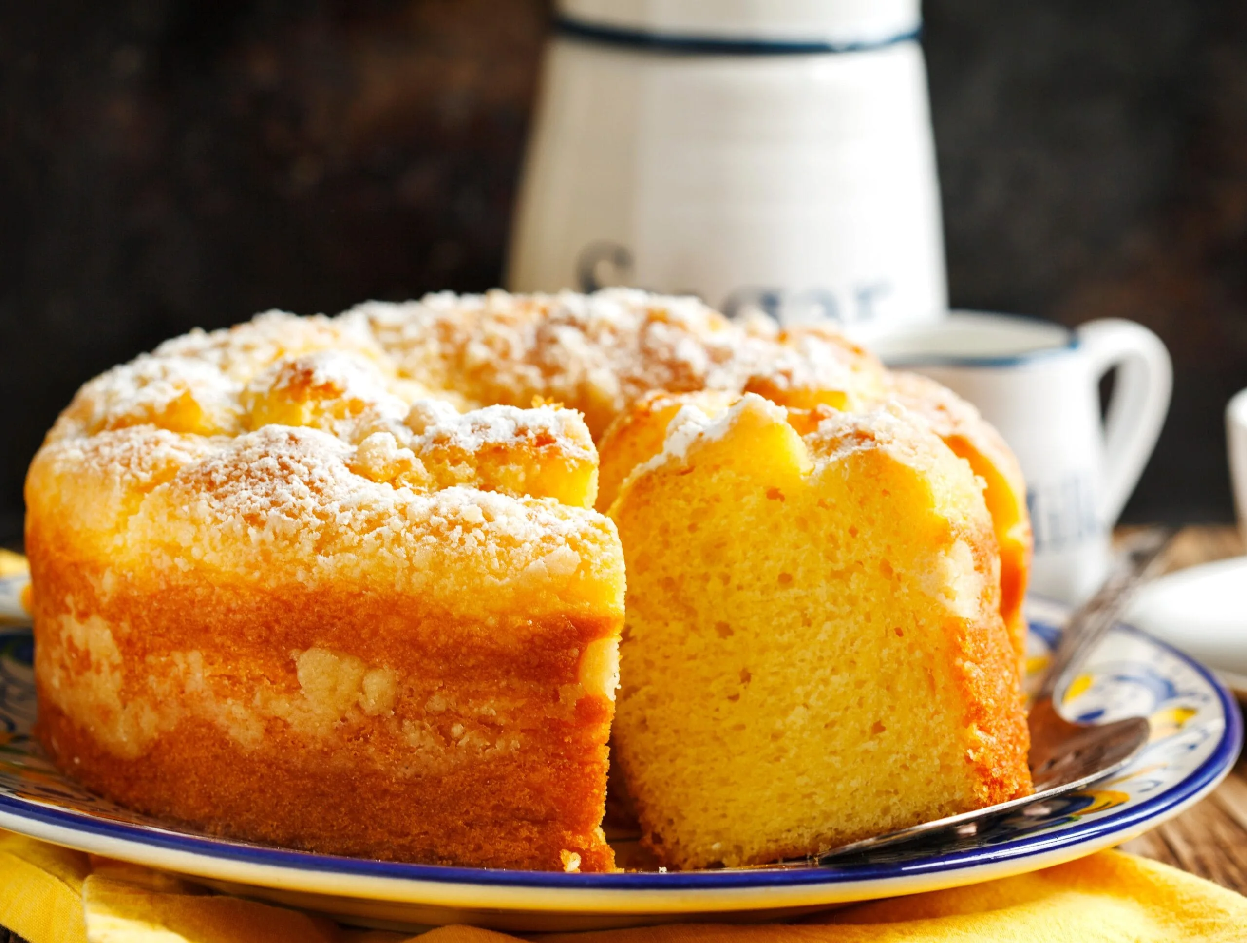 Ciambellone allo yogurt: la mia versione sofficissima e profumata ...